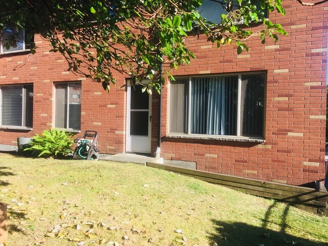 Brick & Mortar Apartments - Apartments in Seattle, WA | Apartments.com