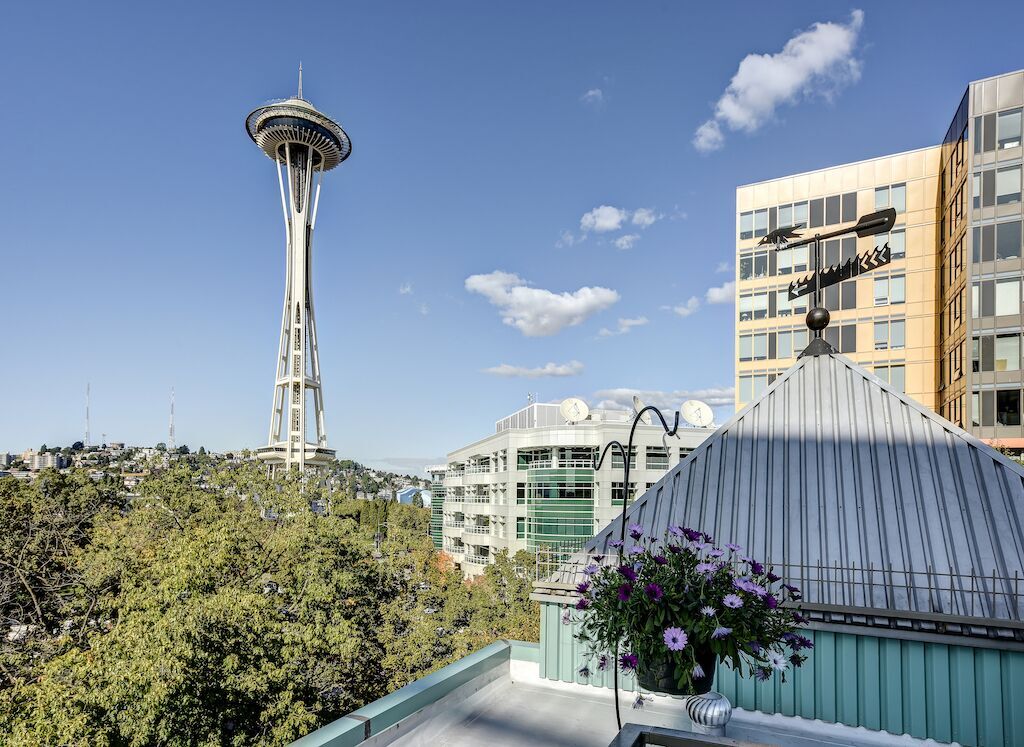 Vermont Inn - 2721 4th Ave Seattle, WA 98121 | Apartments.com