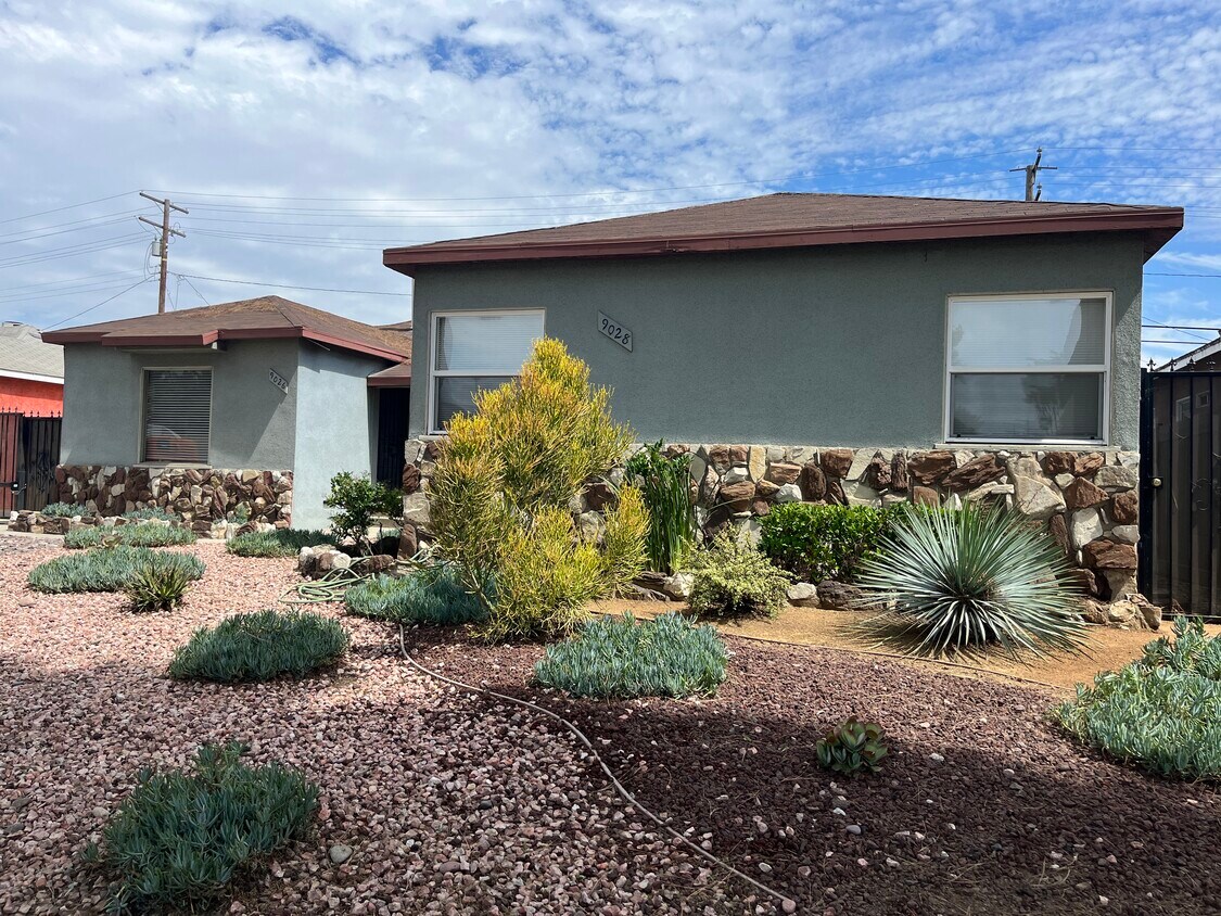 9028 Crenshaw Blvd, Inglewood, CA 90305 - House Rental in Inglewood, CA ...