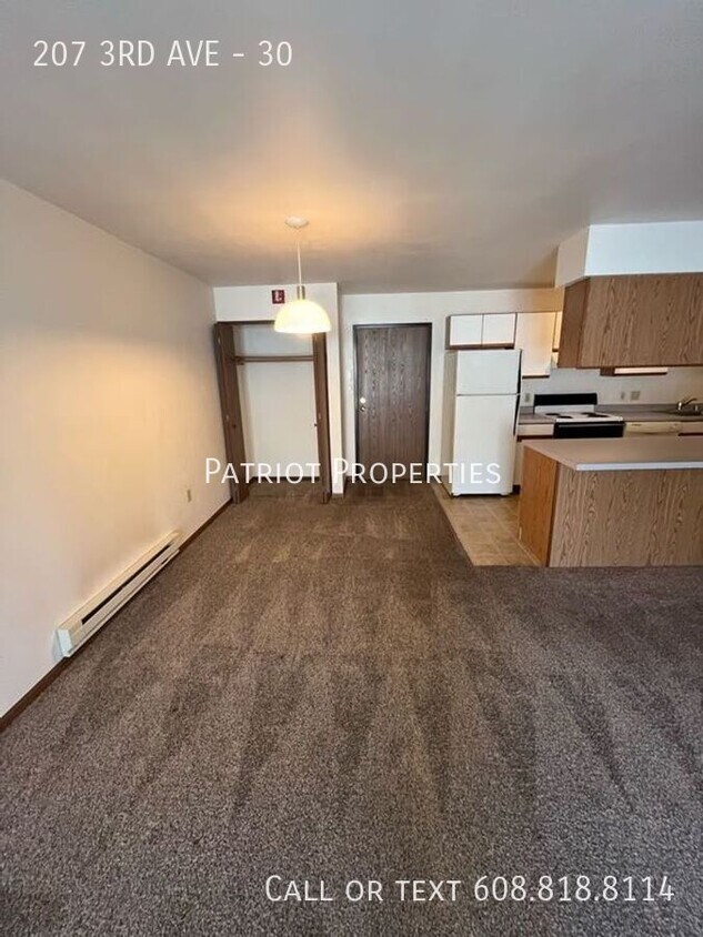 207 3rd Ave Unit 30, Monroe, WI 53566 - Room for Rent in Monroe, WI ...