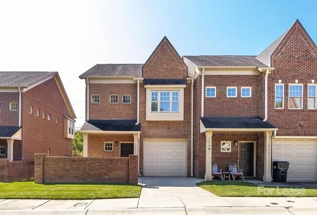 4670 Dabney Vigor Dr, Charlotte, NC 28209 - Townhome Rentals in ...