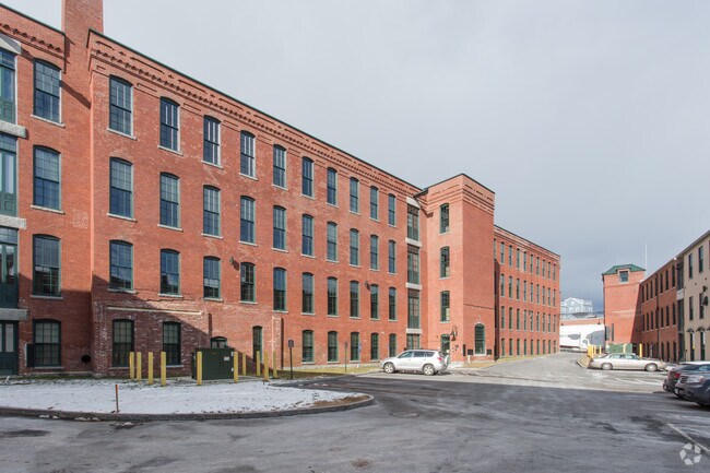 Junction Shop Lofts Rentals - Worcester, MA | Apartments.com