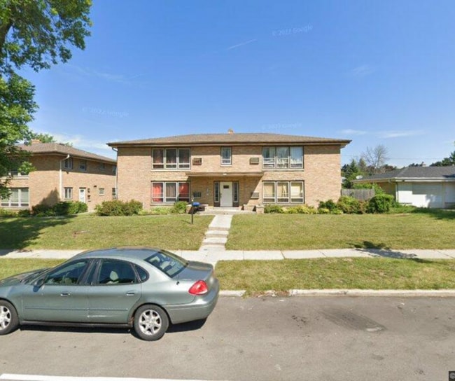 Milwaukee Apartments Under 400