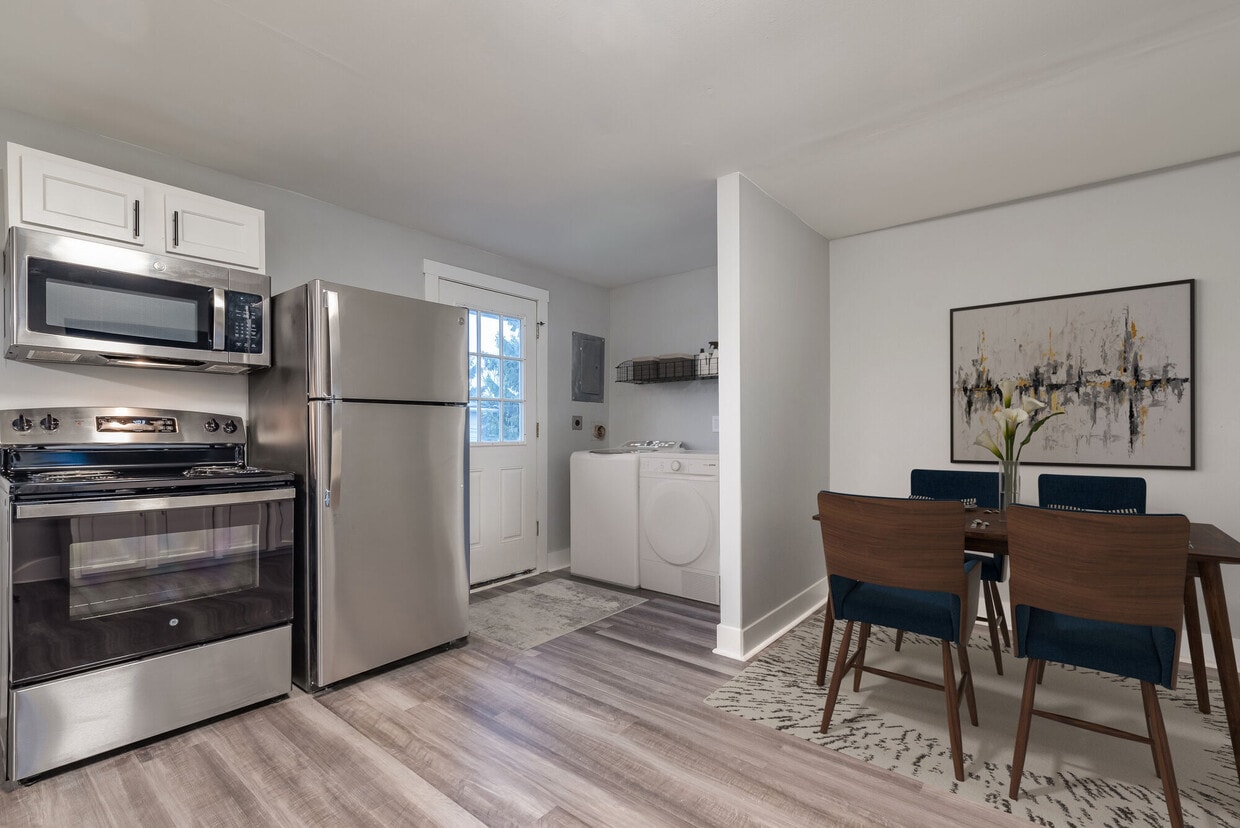 Gahanna Commons - 306 W Johnstown Rd Gahanna, OH 43230 | Apartments.com