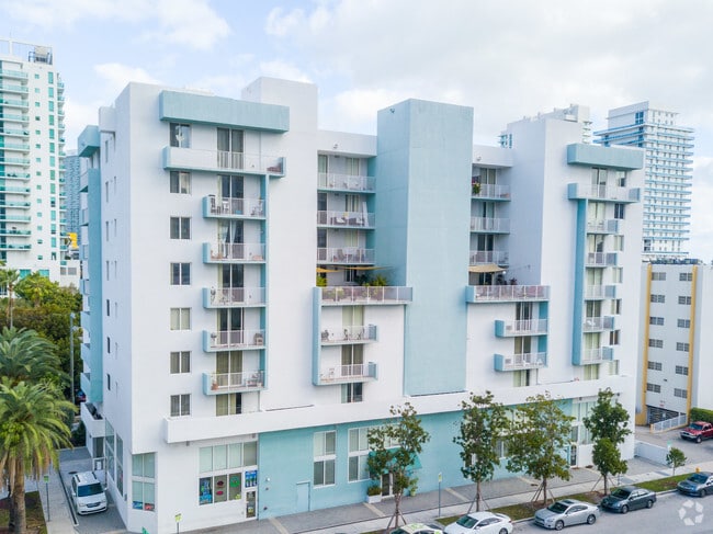 Downtown Miami Apartments under $1,100 - Miami, FL | Apartments.com