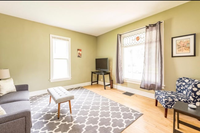 3322 Clinton Ave, Minneapolis, MN 55408 - Townhome Rentals in ...