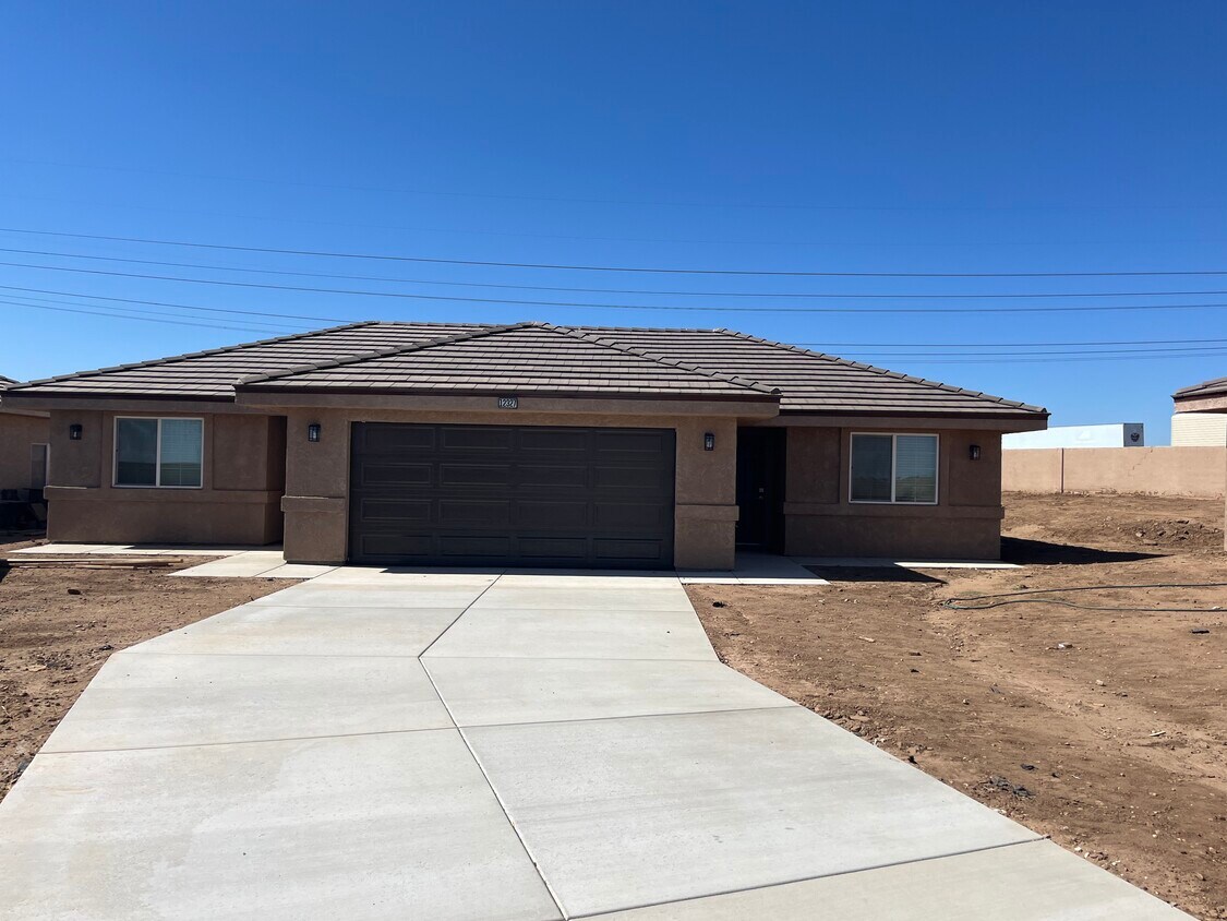 12327 Farmington St, Hesperia, CA 92344 - House Rental in Hesperia, CA ...