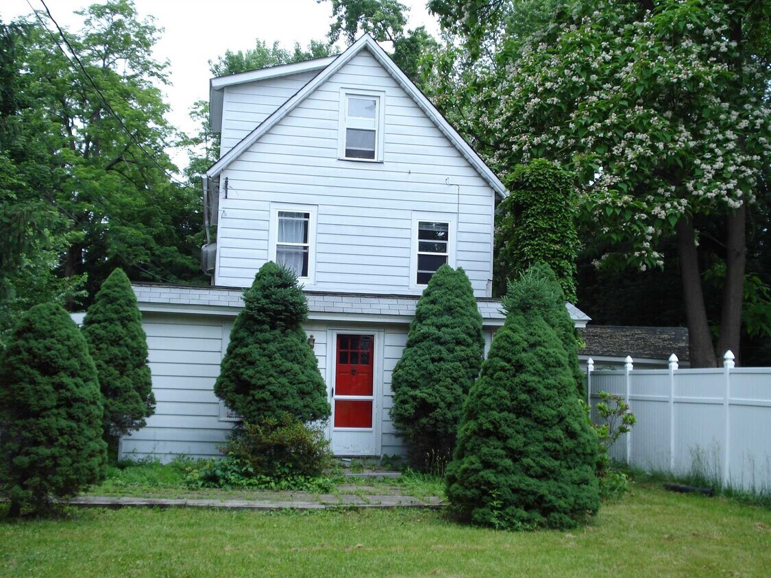 75 Overocker Rd, Arlington, NY 12603 - House Rental in Arlington, NY ...