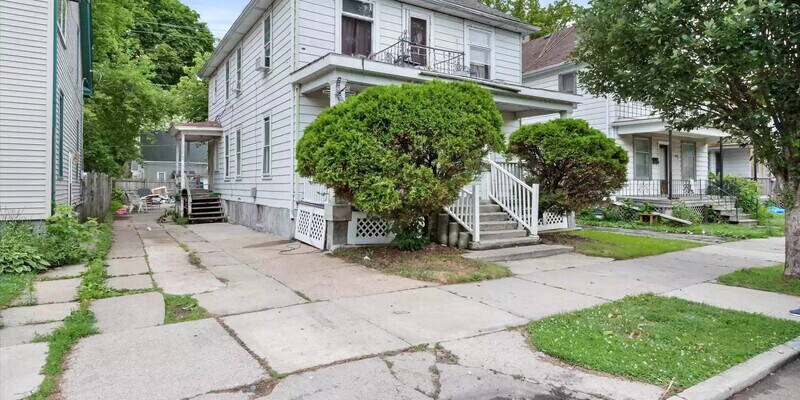 1816 Howe St, Racine, WI 53403 - Condo for Rent in Racine, WI ...