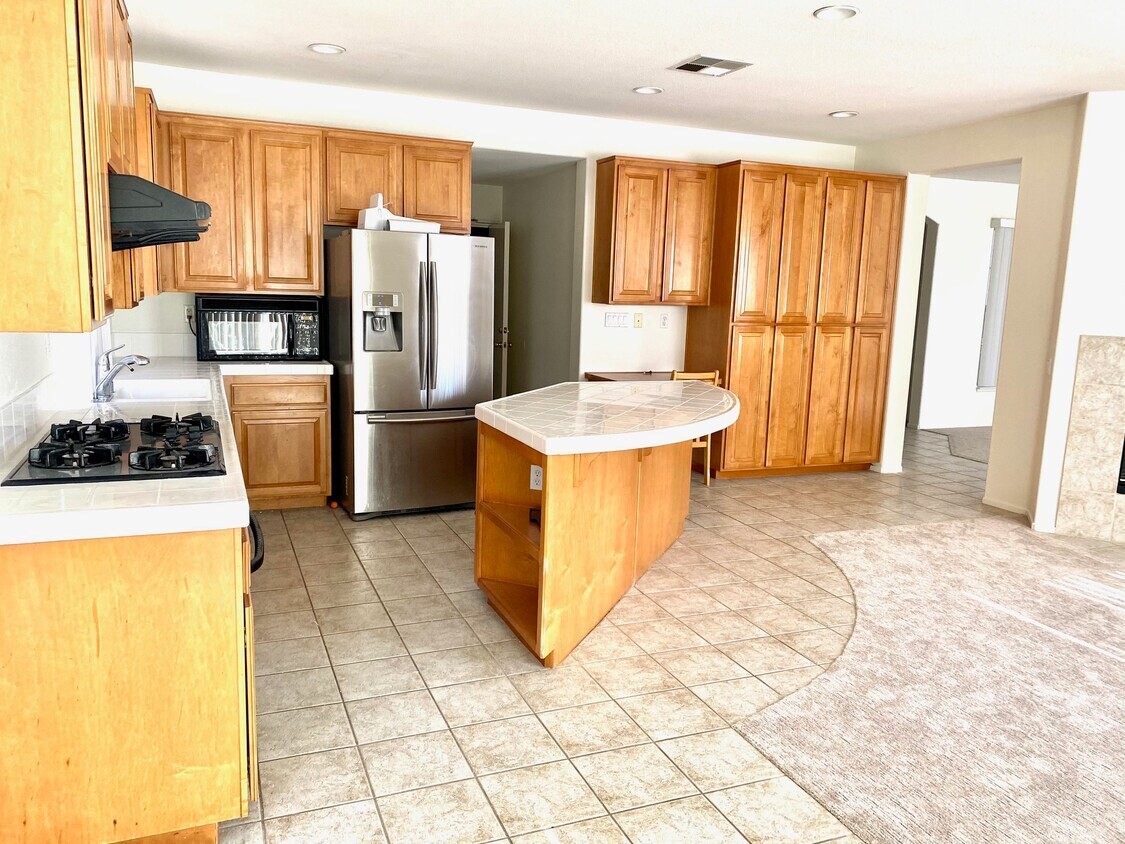 13360 Calderon Rd, San Diego, CA 92129 - House Rental in San Diego, CA ...