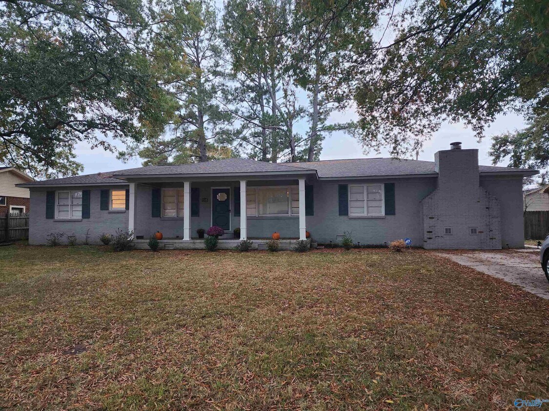 1705 Edgewood St SW, Decatur, AL 35601 - House Rental in Decatur, AL ...