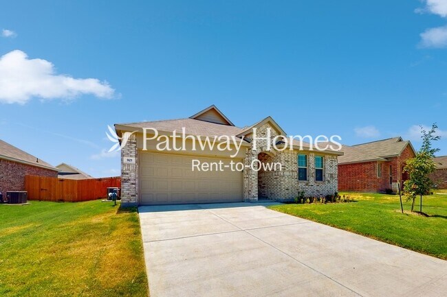 921 Rusty Spur Ln, Fort Worth, TX 76052 | Apartments.com