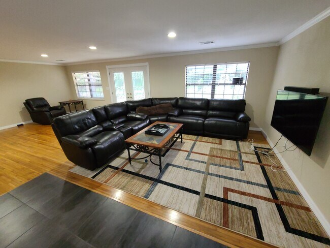 1527 NW 21st Ave, Gainesville, FL 32605 - House Rental in Gainesville ...