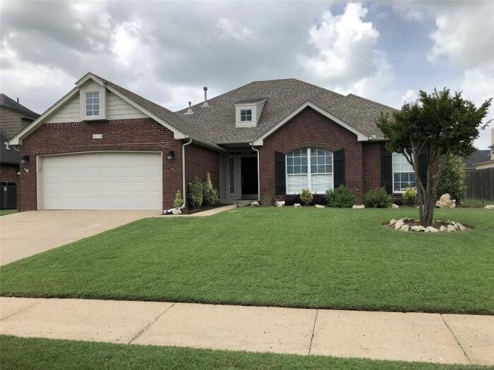 8814 N 134th E Ct, Owasso, OK 74055 - House Rental in Owasso, OK ...