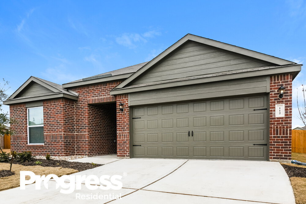 112 Coyote Creek Cir, Newark, TX 76071 | Apartments.com
