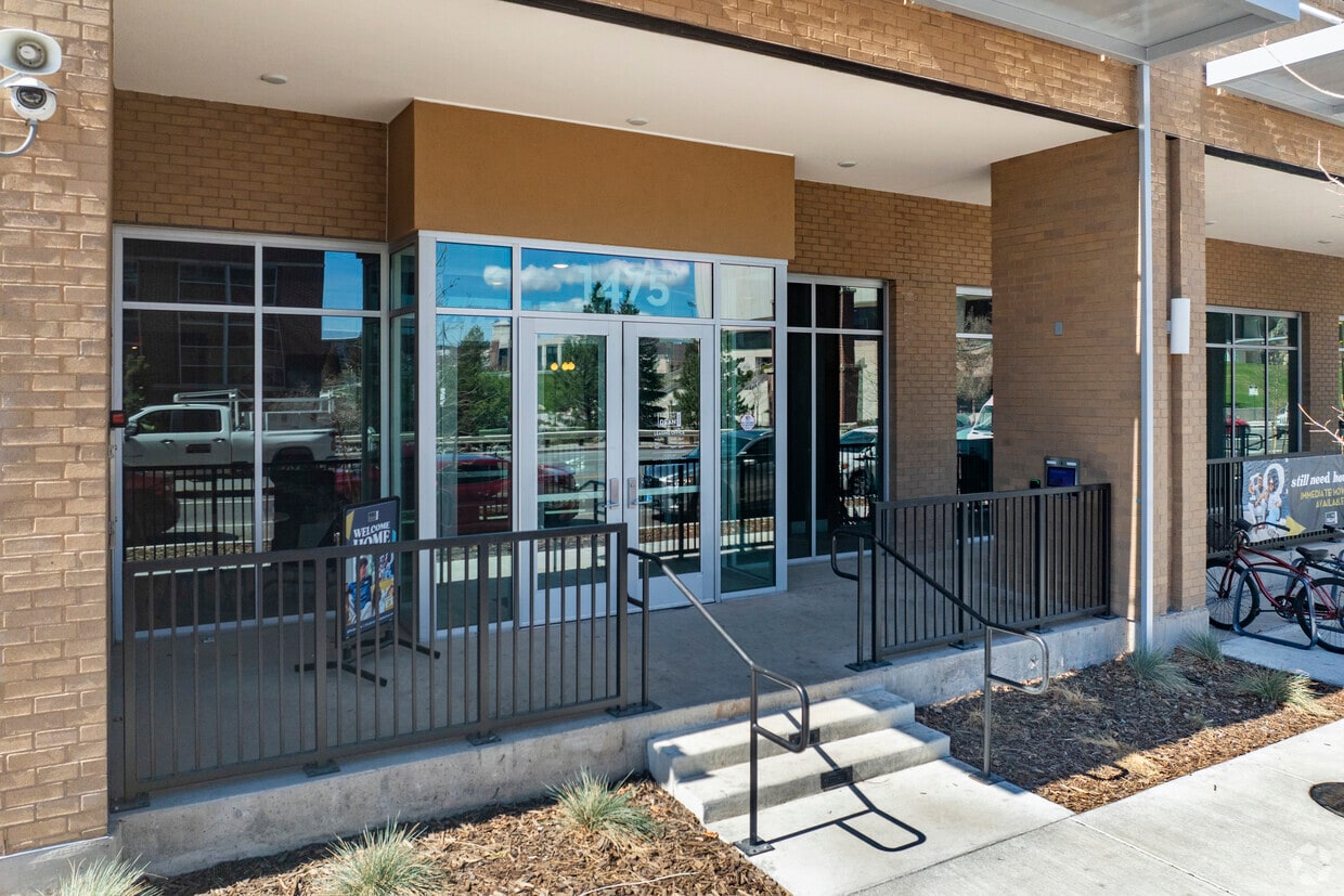 The Dean Reno - 1461 N Virginia St Reno, NV 89503 | Apartments.com