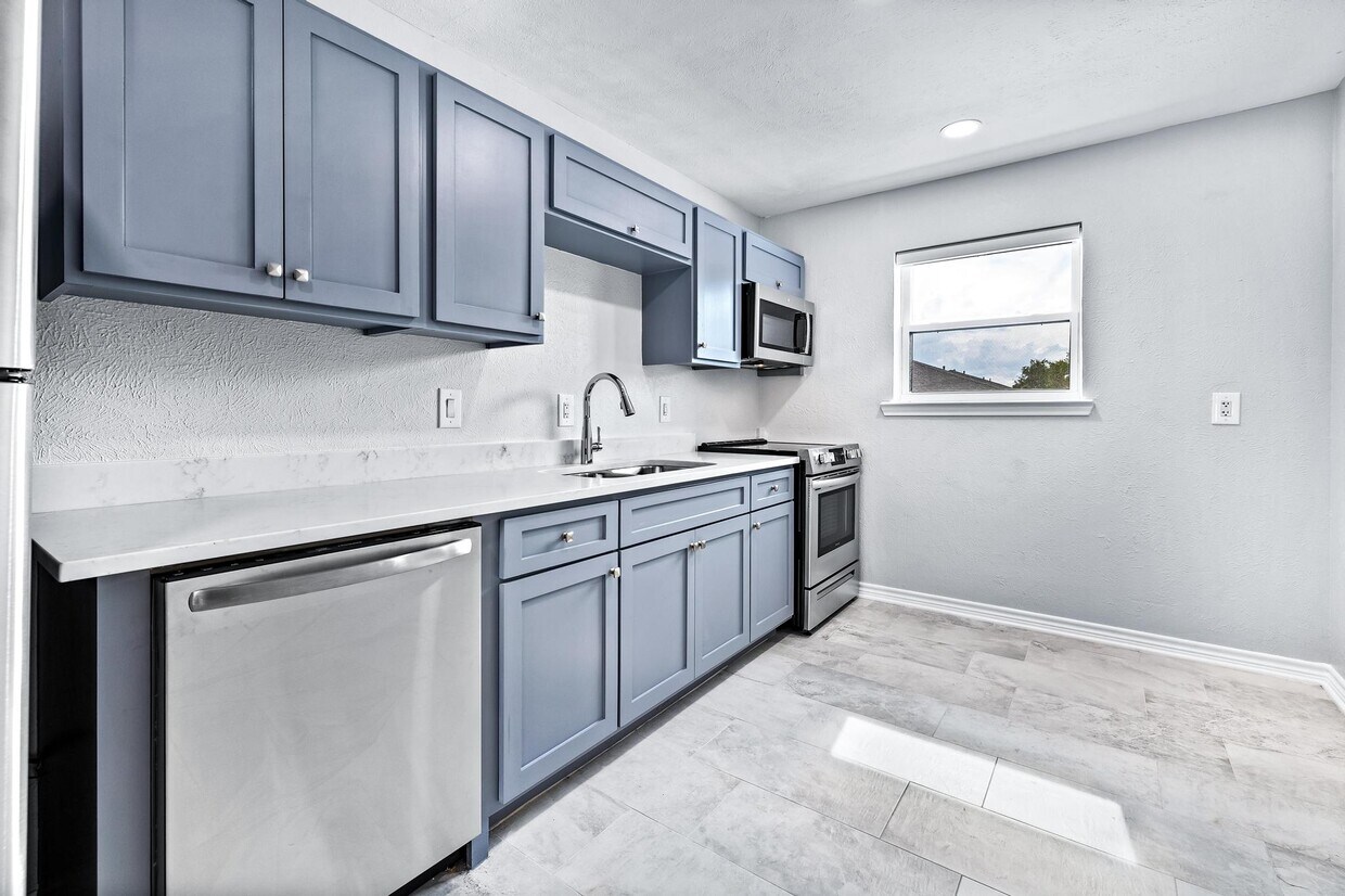 3925 Inwood Rd Unit 2016, Dallas, TX 75209 - Condo for Rent in Dallas ...