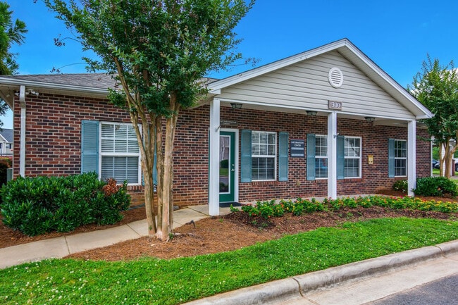 Crown Ridge - Apartments in Shelby, NC | Apartments.com