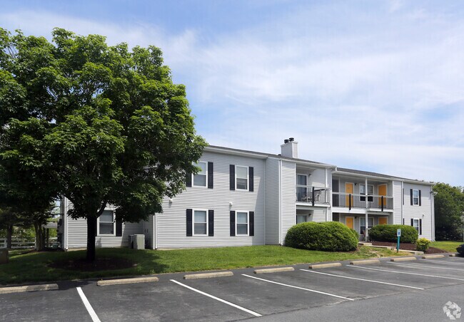 Apartments for Rent with a Dog Park in Showell MD