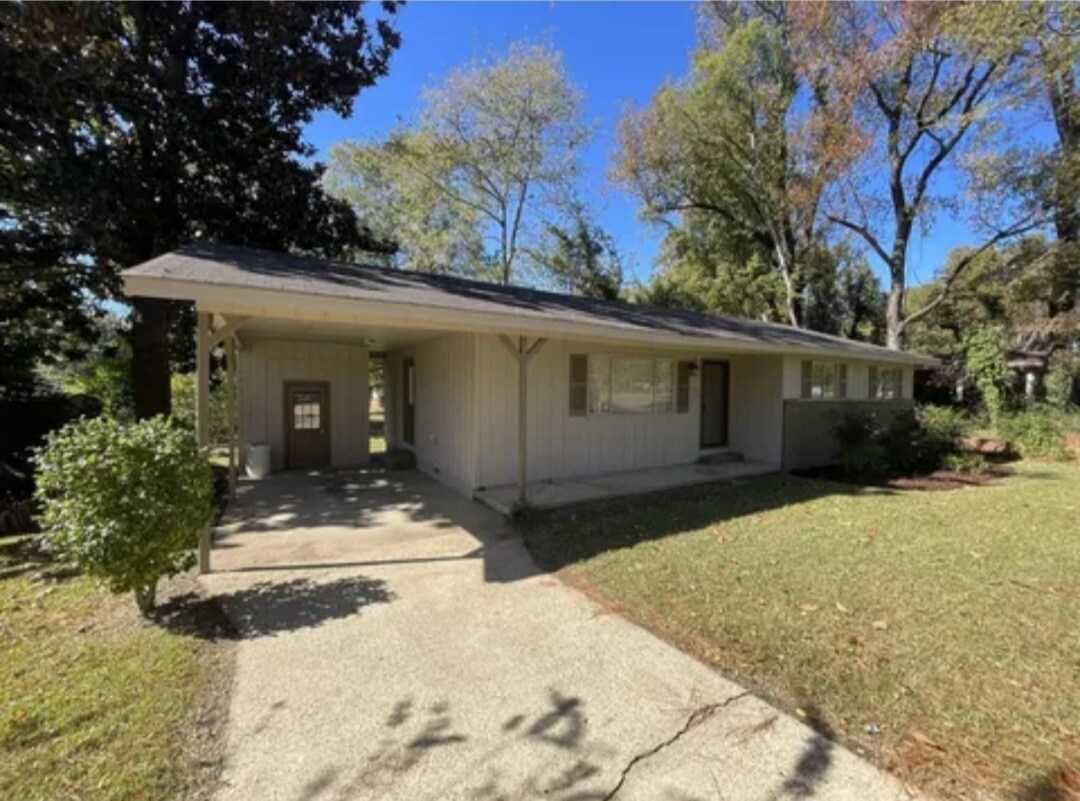 205 Lawrence Dr, Columbus, MS 39702 - House Rental in Columbus, MS ...