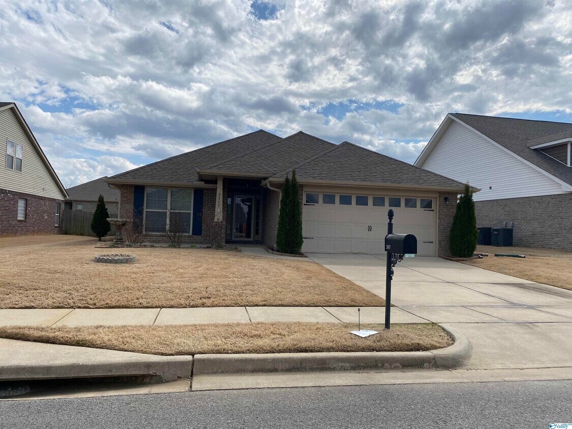 2457 Belltown Dr, Huntsville, AL 35803 - House Rental in Huntsville, AL ...