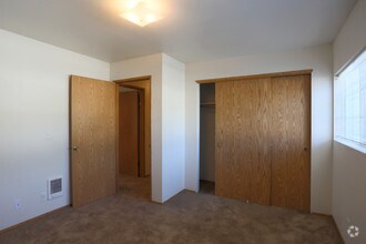 Lancaster Commons Rentals - Salem, OR | Apartments.com