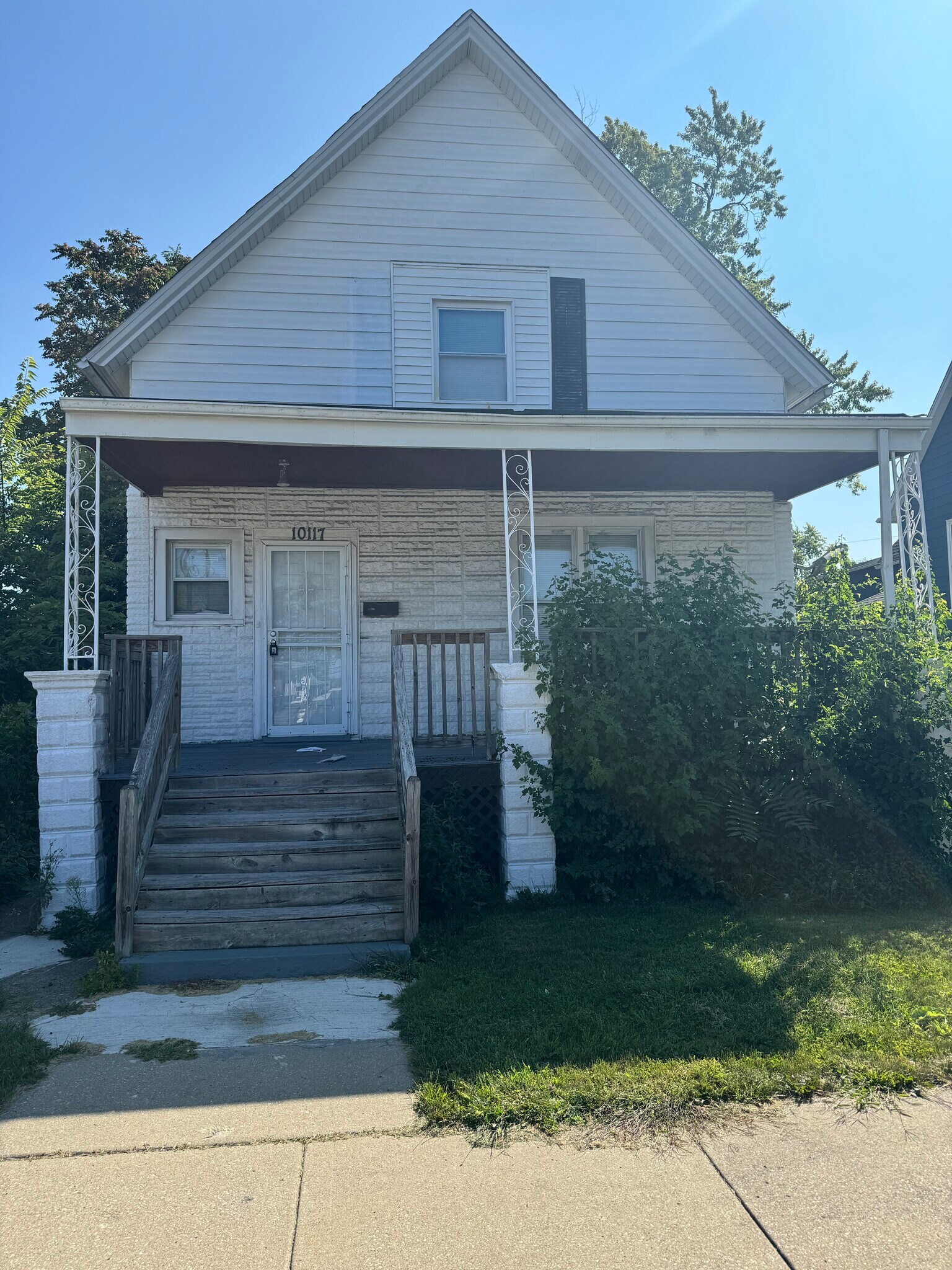 10117 S Lowe Ave, Chicago, IL 60628 - House Rental in Chicago, IL ...