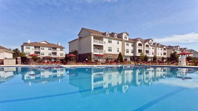 Meridian Crossing Condo-style Apartments - Apartments in Bear, DE ...