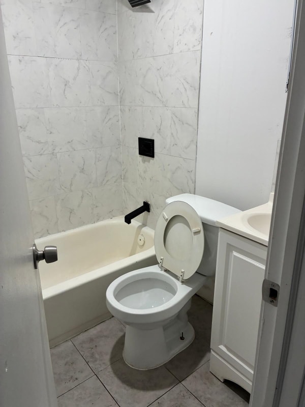 11 Ridgewood St Unit 1, Waterbury, CT 06710 | Apartments.com