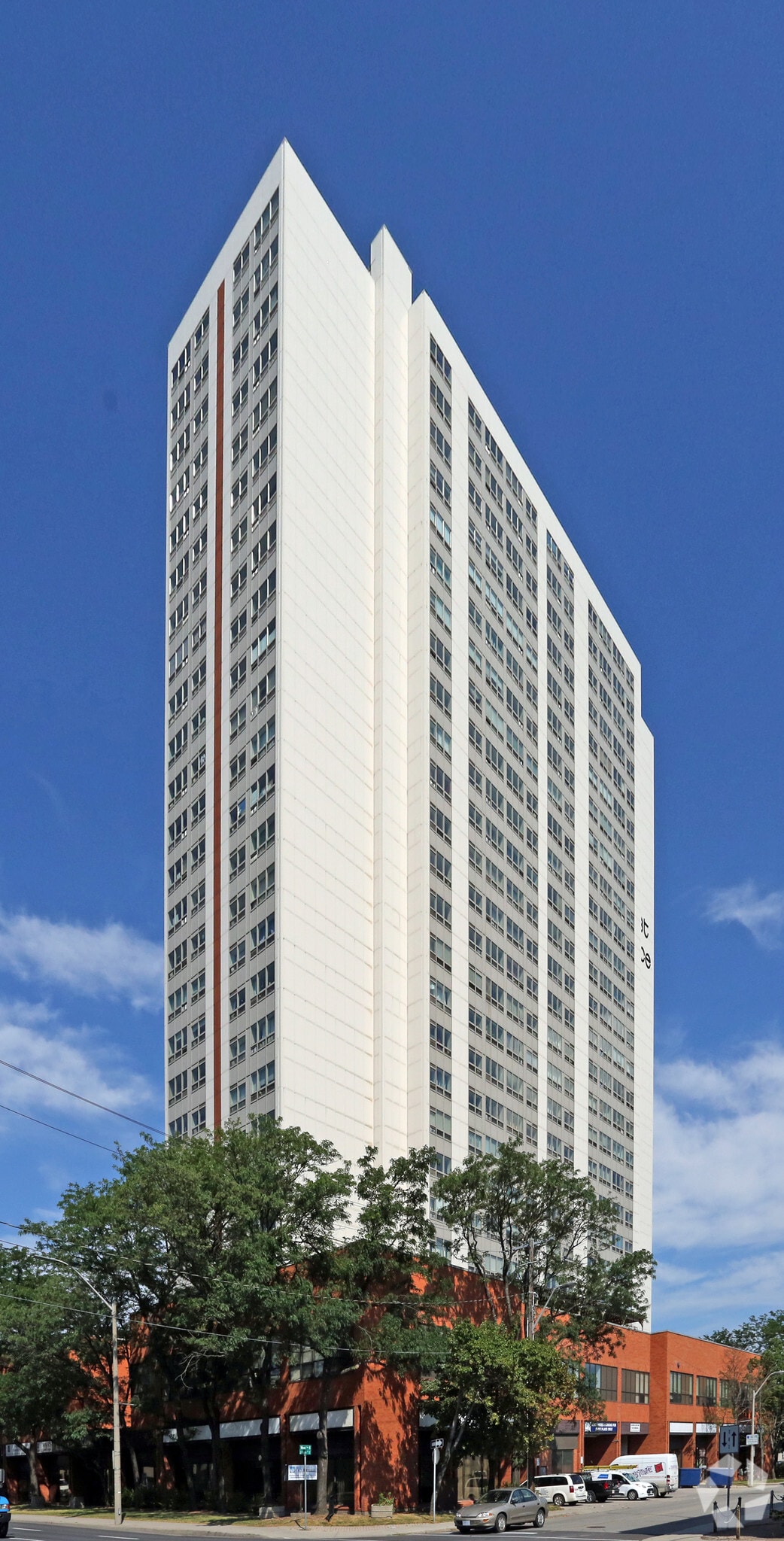 First Place Hamilton Apartments - 360 King St E Hamilton, ON ...
