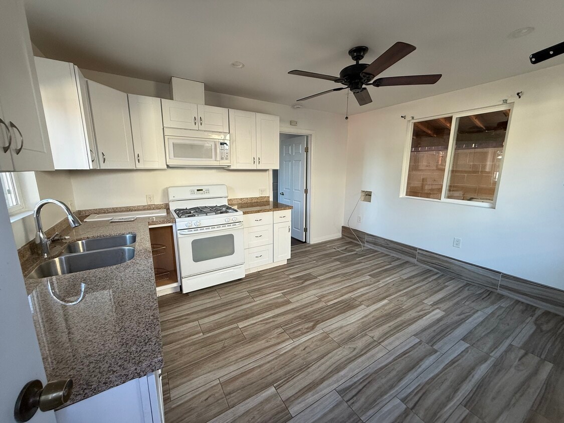 18334 Lorne St, Reseda, CA 91335 - 18334 Lorne St Reseda, CA 91335 ...