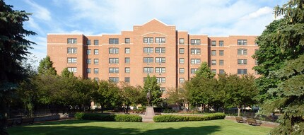 One Franklin Square Rentals - Syracuse, NY | Apartments.com