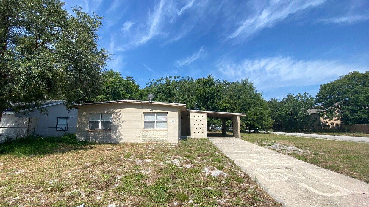 2422 Kingsland Ave, Orlando, FL 32808 - House Rental in Orlando, FL ...