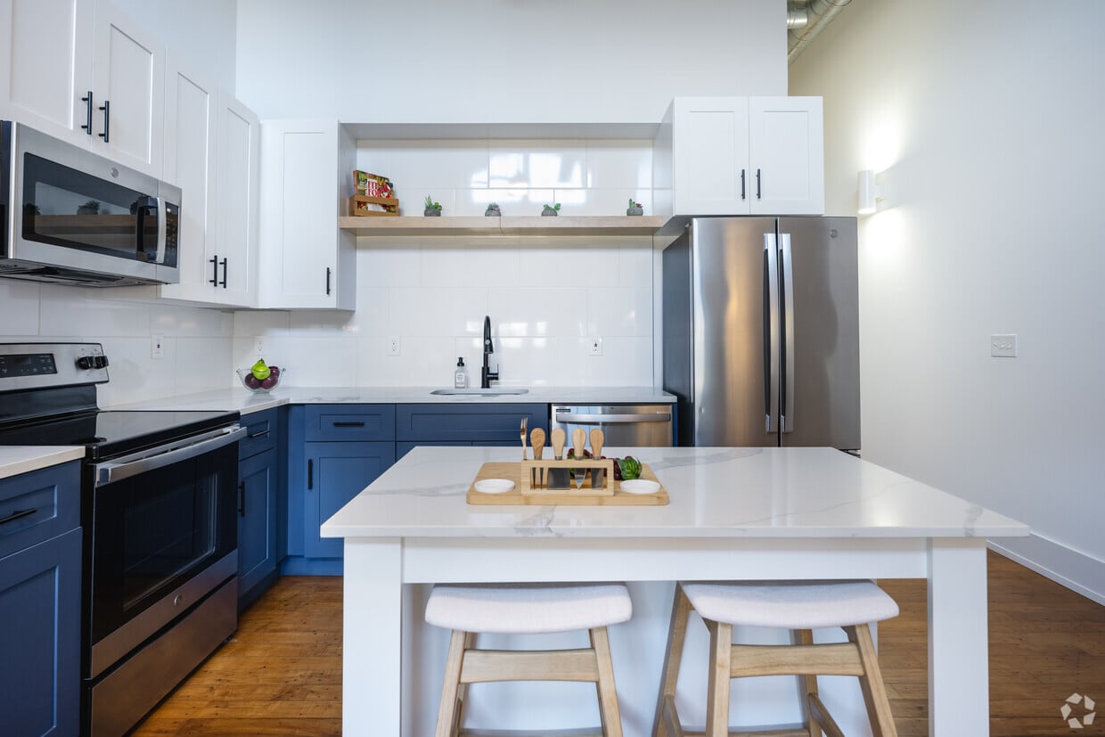 American Spinning Mill - 31 Victor St Greenville, SC 29609 | Apartments.com