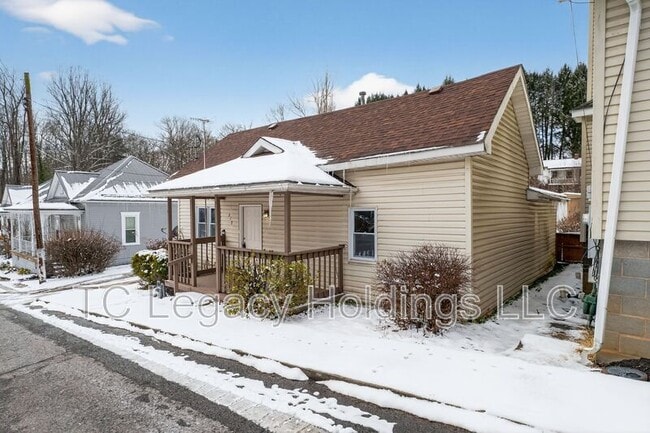 218 George St, Lumberport, WV 26386 - House Rental in Lumberport, WV ...