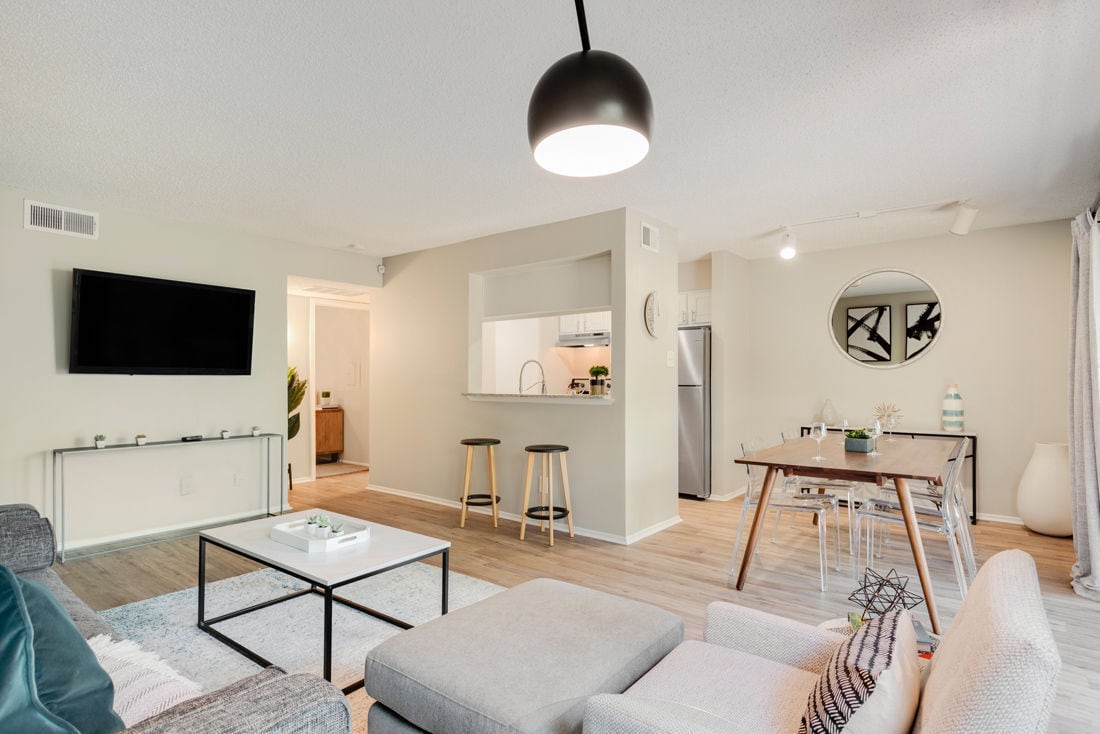 Landmark At Barton Creek Apartments