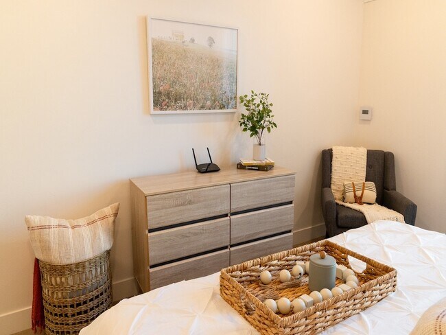 The Veridian Apartments & Townhomes - Apartments in Syracuse, UT ...