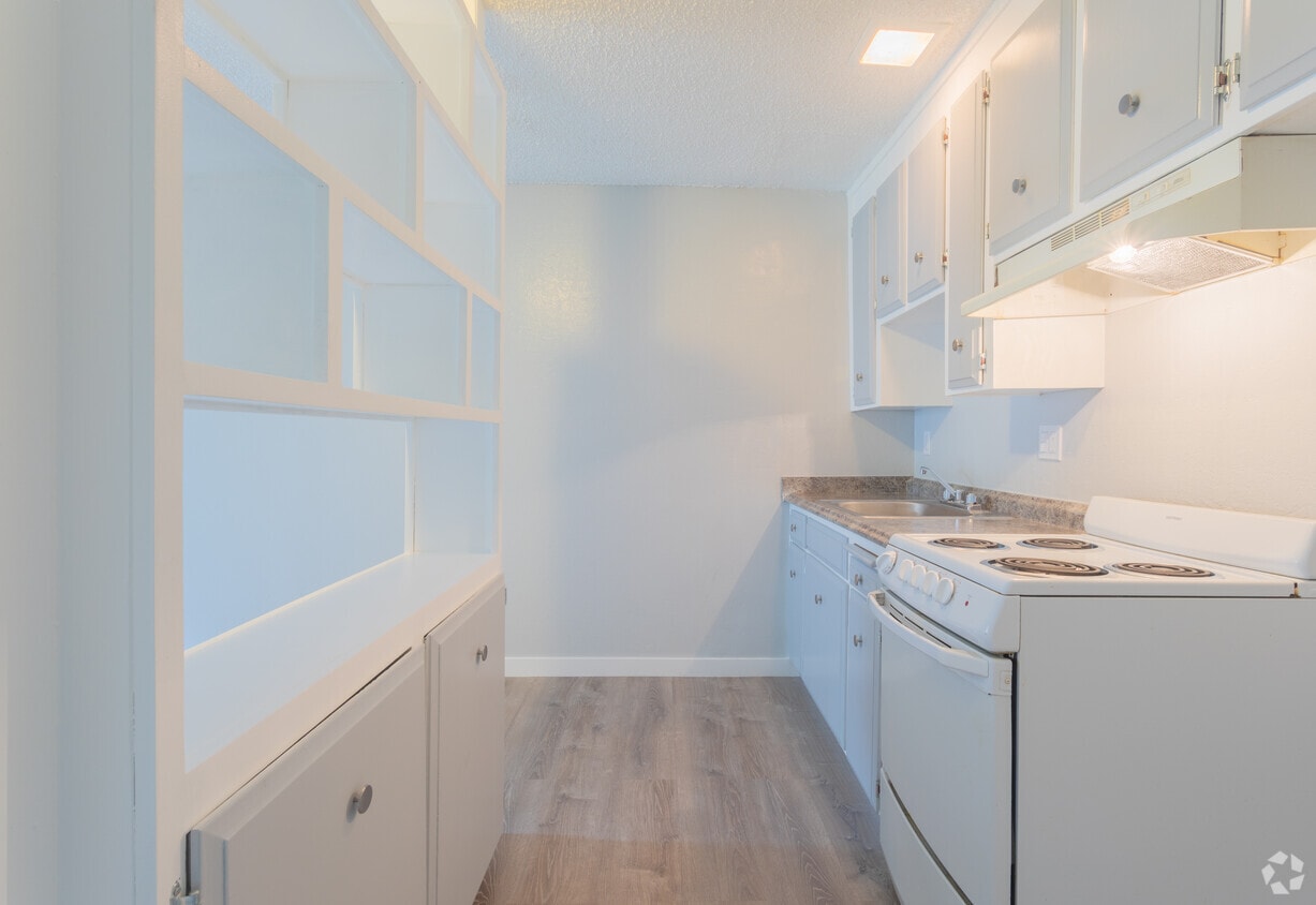 Del Coronado Apartments - 5255 Camden Ave San Jose, CA 95124 ...