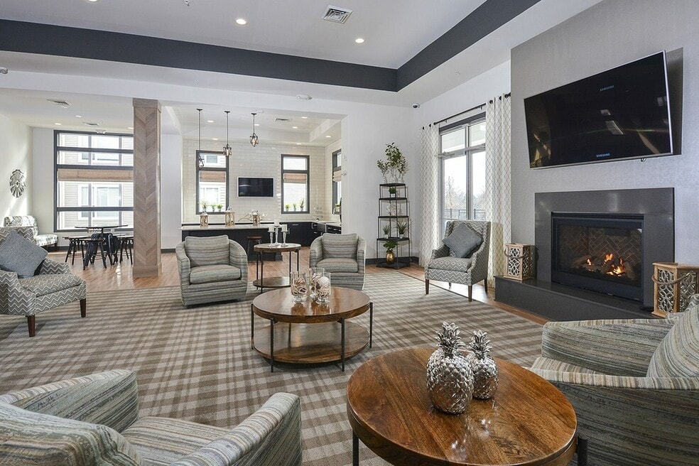 Court at the Ledges Phoenixville Luxury Apartments for Rent - 63 ...