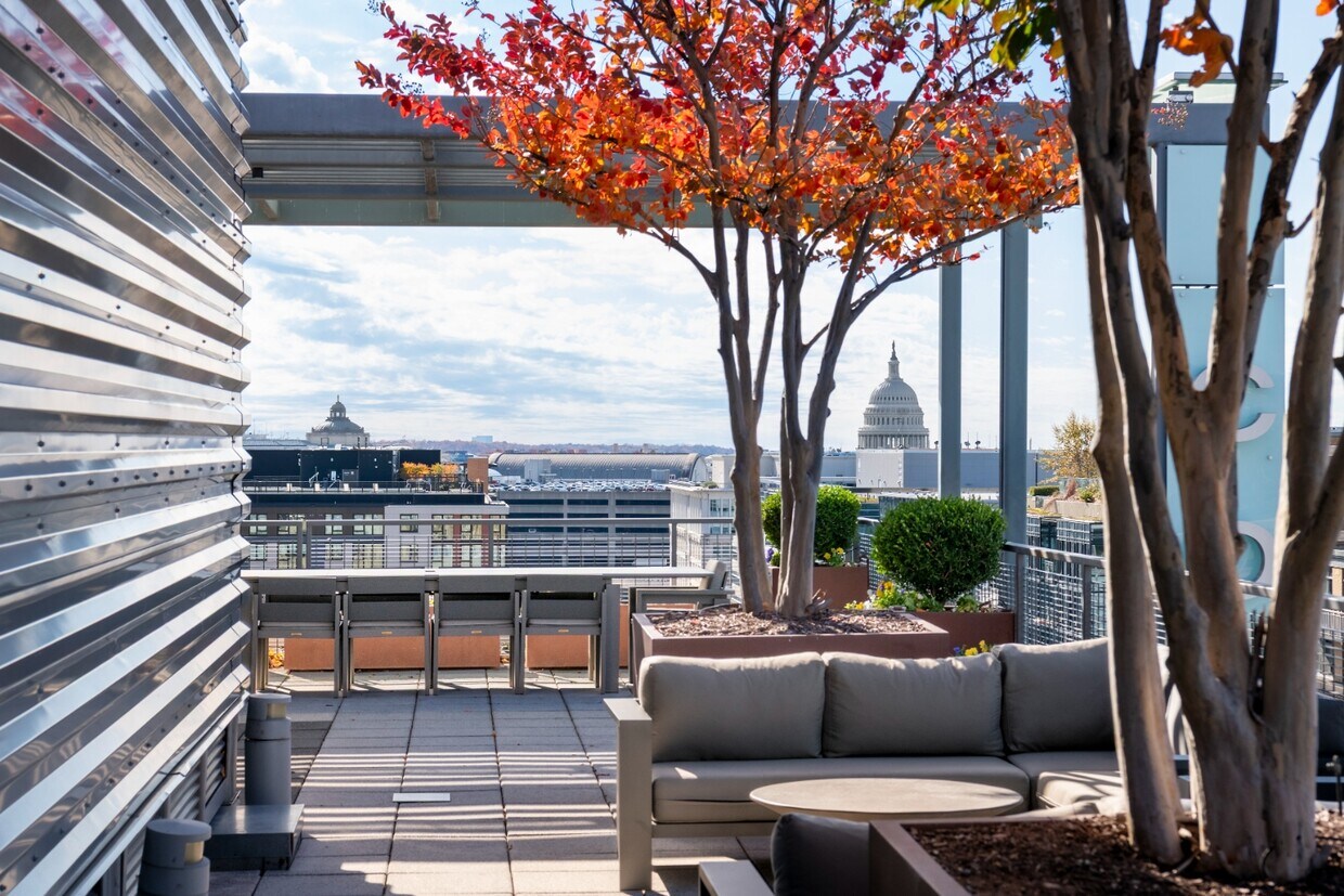 Flats 130 at Constitution Square - 130 M St Ne Washington, DC 20002 ...