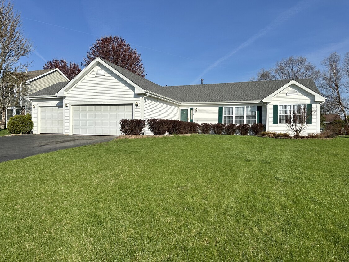 7143 Polo Pl, Loves Park, IL 61111 - House Rental in Loves Park, IL ...