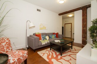 Hamilton Court Rentals - Philadelphia, PA | Apartments.com