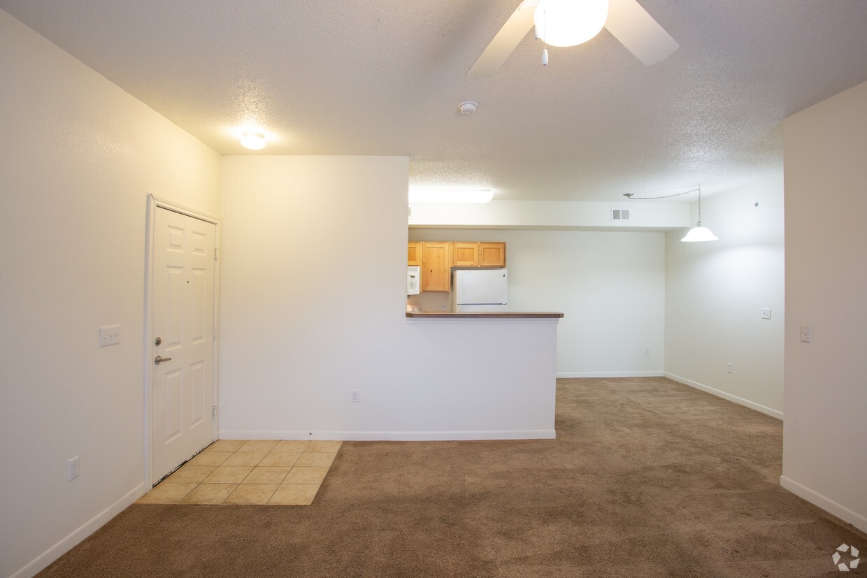 Broadstone Villas - 5650 N Lycee Ct Bel Aire, KS 67226 | Apartments.com