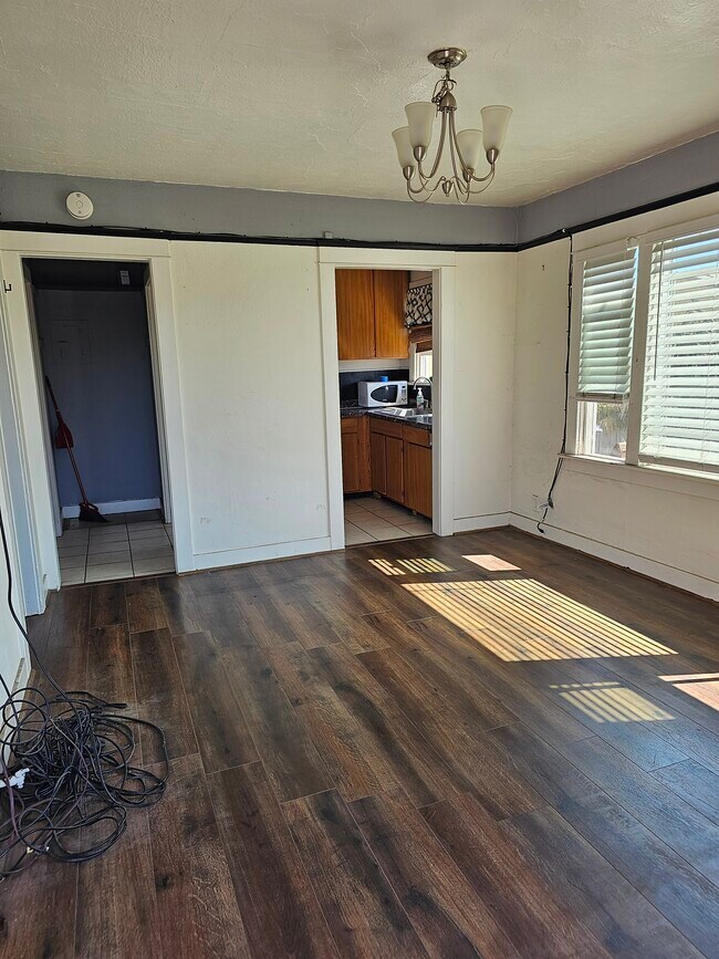 2127 E Florida St Unit 2127, Long Beach, CA 90814 - Apartments in Long ...