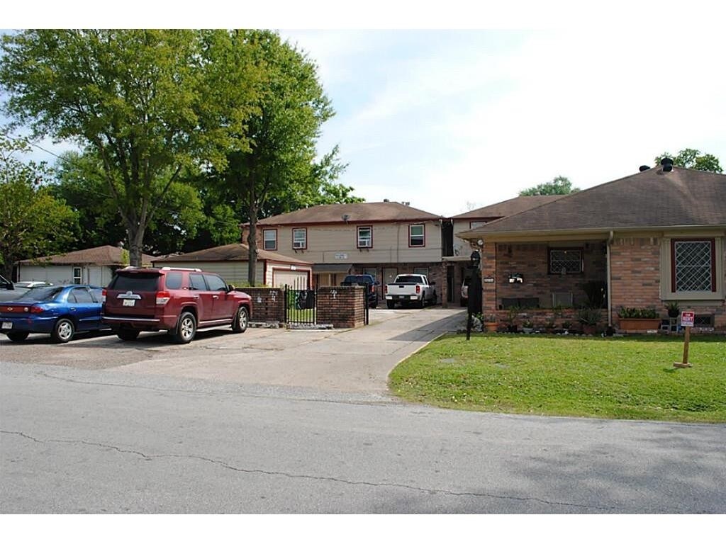 7326 Farnsworth St, Houston, TX 77022 - 7326 Farnsworth St Houston, TX ...