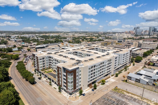 Revl Crockett Row - Apartments in Fort Worth, TX | Apartments.com