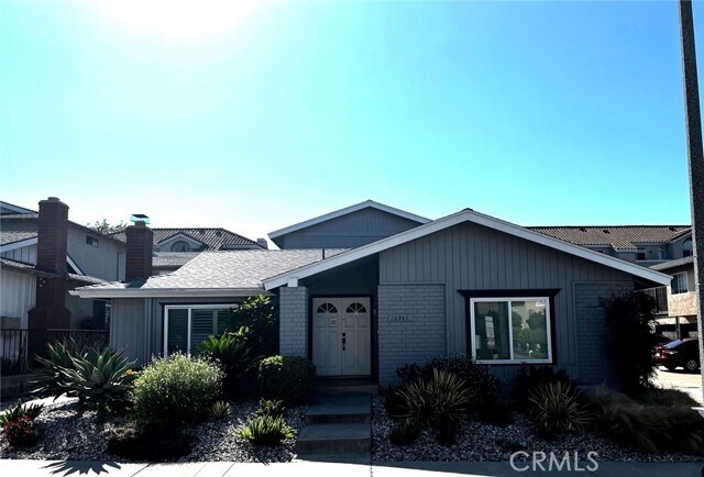 16941 Sims Lane Unit D, Huntington Beach, CA 92649 - Room for Rent in ...