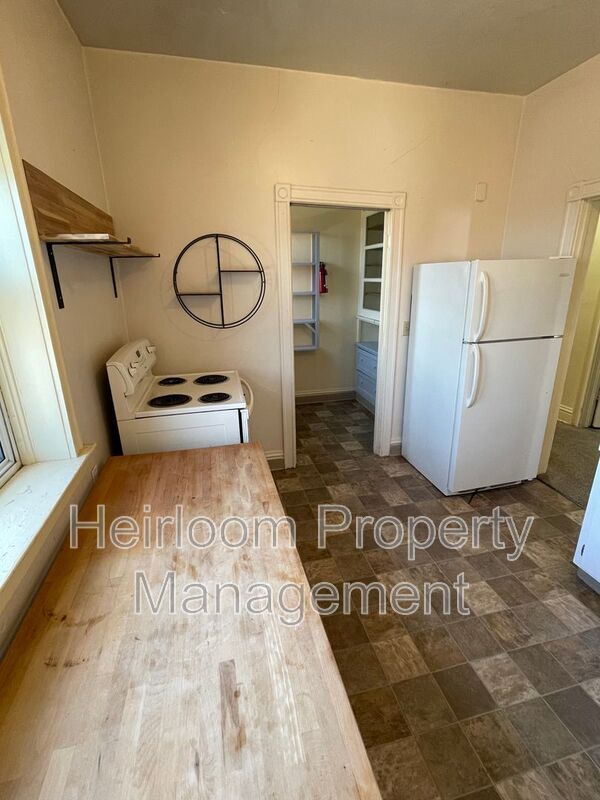 106 S 14Th Ave E, Duluth, MN 55805 - Condo for Rent in Duluth, MN ...