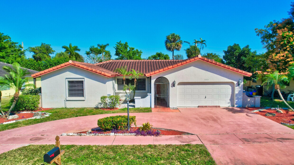 7011 San Sebastian Cir, Boca Raton, FL 33433 - House Rental in Boca ...