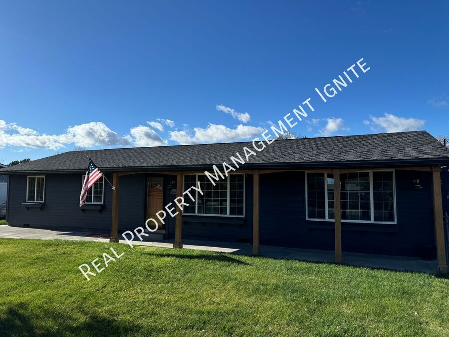 3473 SW 26th St, Redmond, OR 97756 - House Rental in Redmond, OR ...